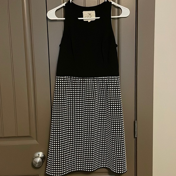 Tabitha | Dresses | Tabitha Size 2 Black And White Checkered Dress ...